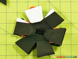 Penguin Paper Bomb - Amazing Pop-Up Action! - Jennifer Maker