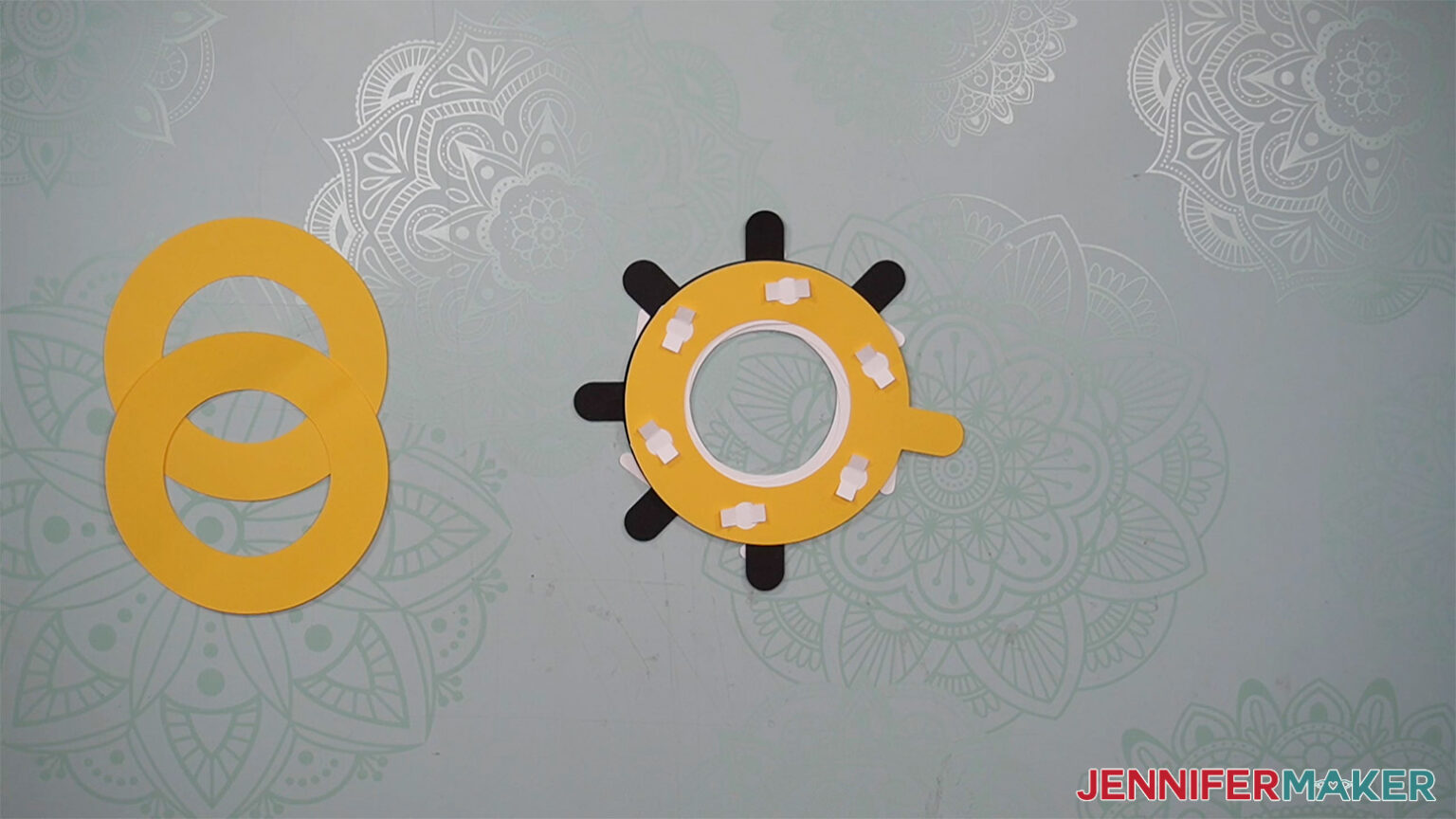 Candy Holders with Cricut: Refillable with Opening Mechanism ...