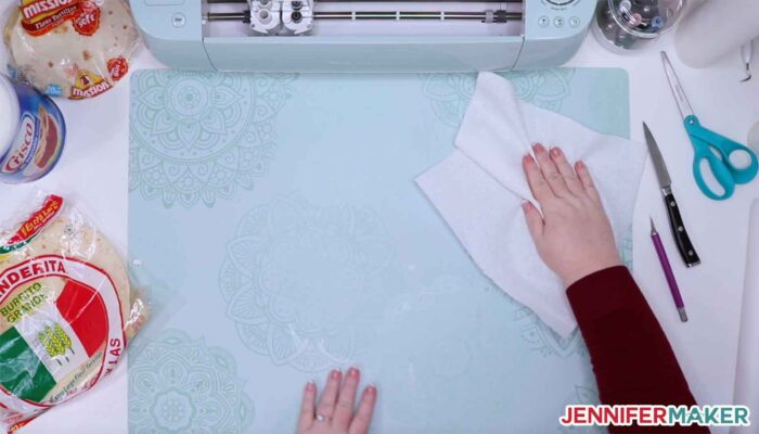 Cricut Tortilla: How to Safely Cut Food with Your Cricut's Help ...
