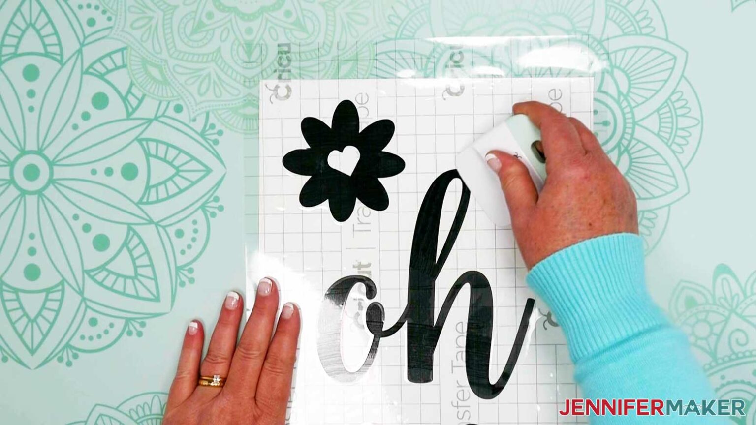 DIY Porch Signs: How to Cut & Apply Long Vinyl with the Cricut Maker 3 ...