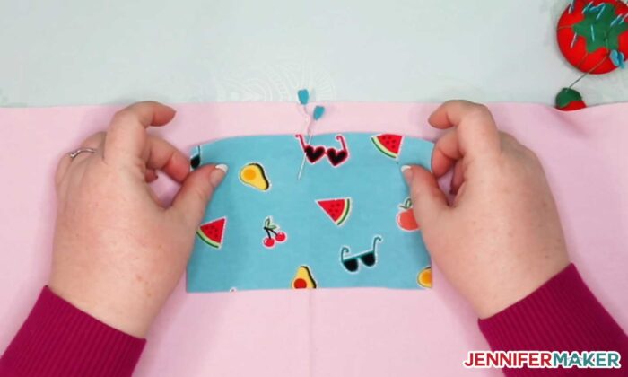 Gaiter Face Mask Pattern - Easy, Fast, & Versatile! - Jennifer Maker