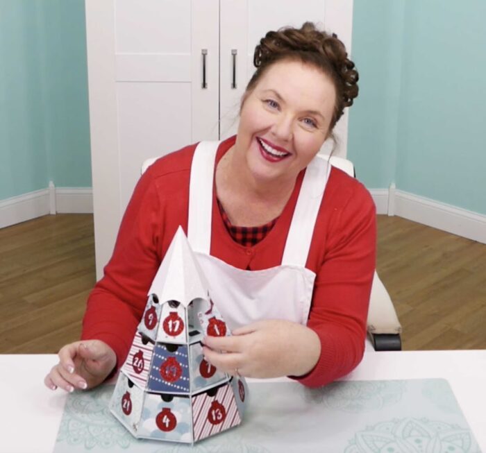 Jennifer The Maker Looking To Make Your Holiday Crafts Truly Shine?