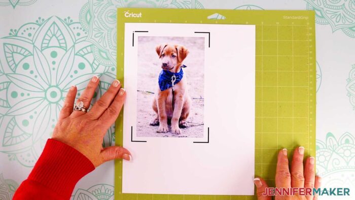 Photo Gallery Shadow Box: Fun Frames For Favorite Pictures - Jennifer Maker
